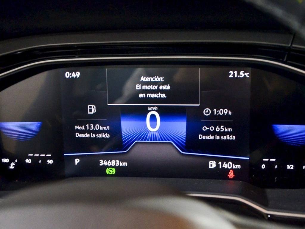 Volkswagen Nivus 1.0 TSI COMFORTLINE 4X2 A año 2025